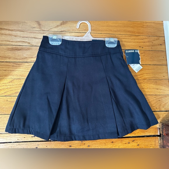 csu | Bottoms | Nwt Classic School Uniform Navy Skort Size 6 | Poshmark